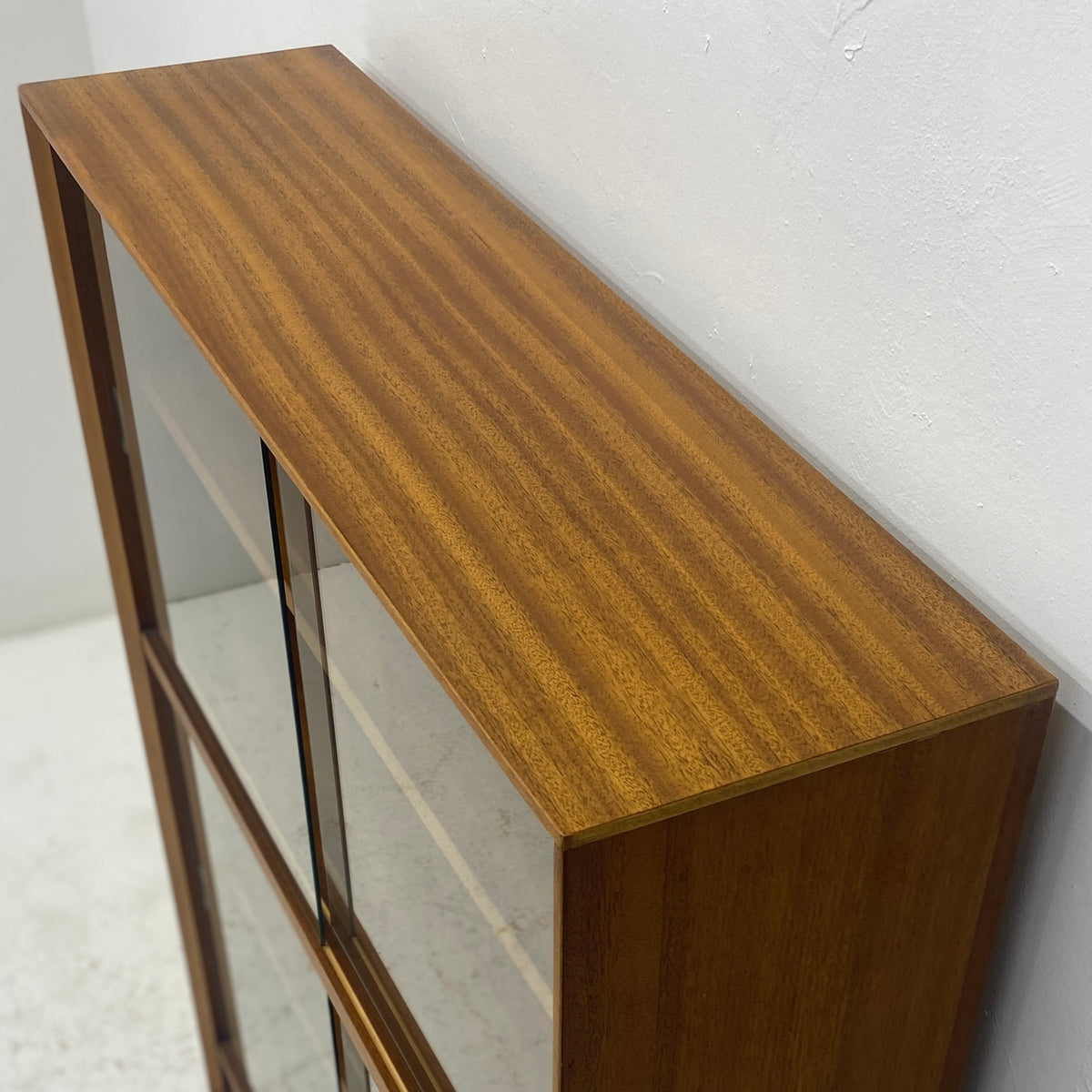 Vintage Bookcase Gibbs – Pool Bank Interiors