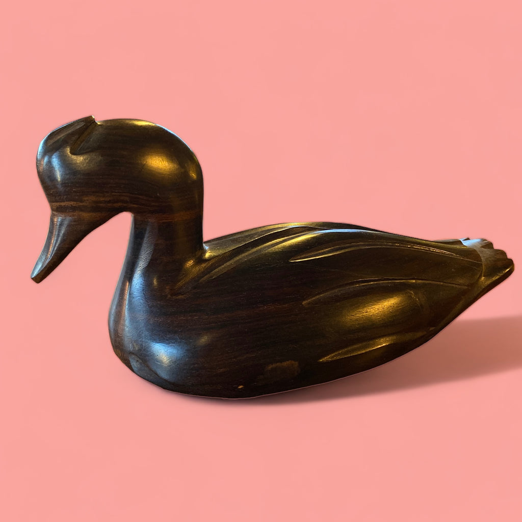 Rosewood Duck – Pool Bank Interiors